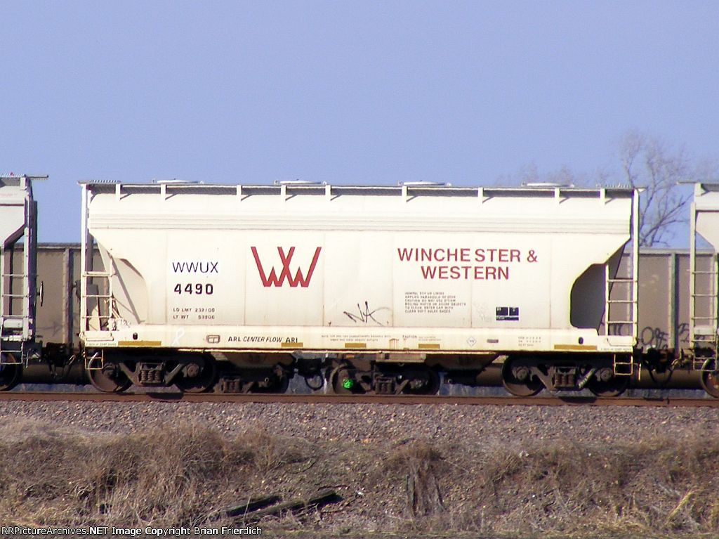 WWUX 4490
